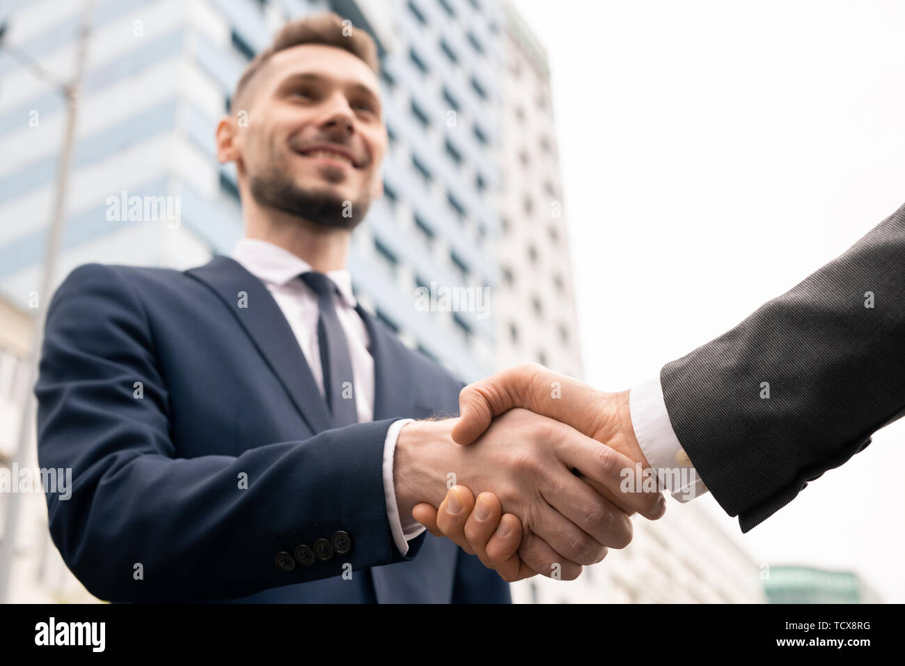 Congratulations at work hi-res stock photography and images - Alamy