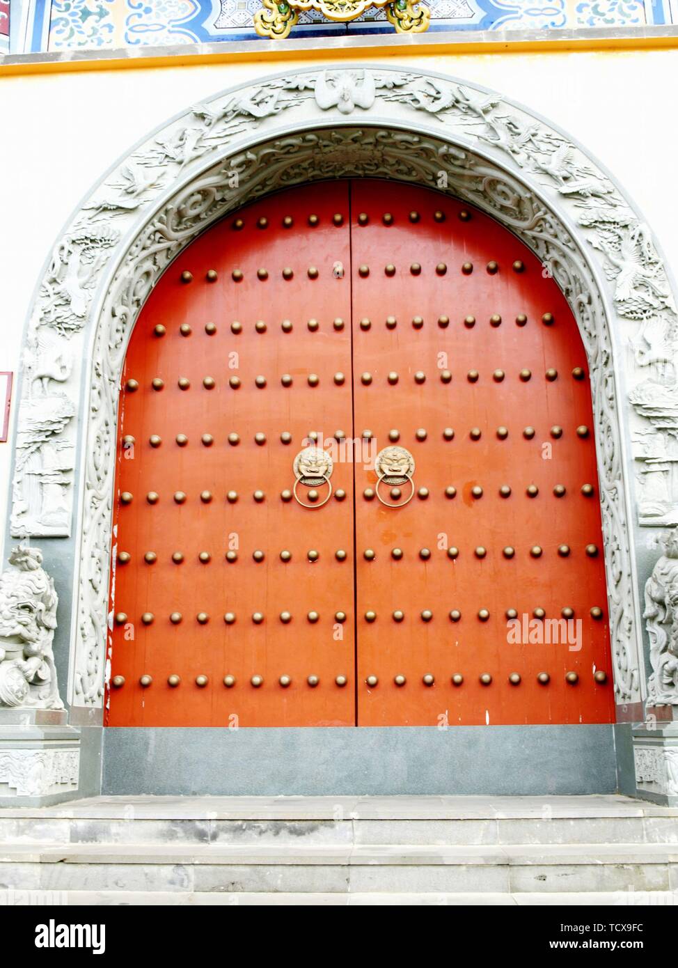 Ancient houses, ancient buildings, wooden doors, door rings, ancient ...