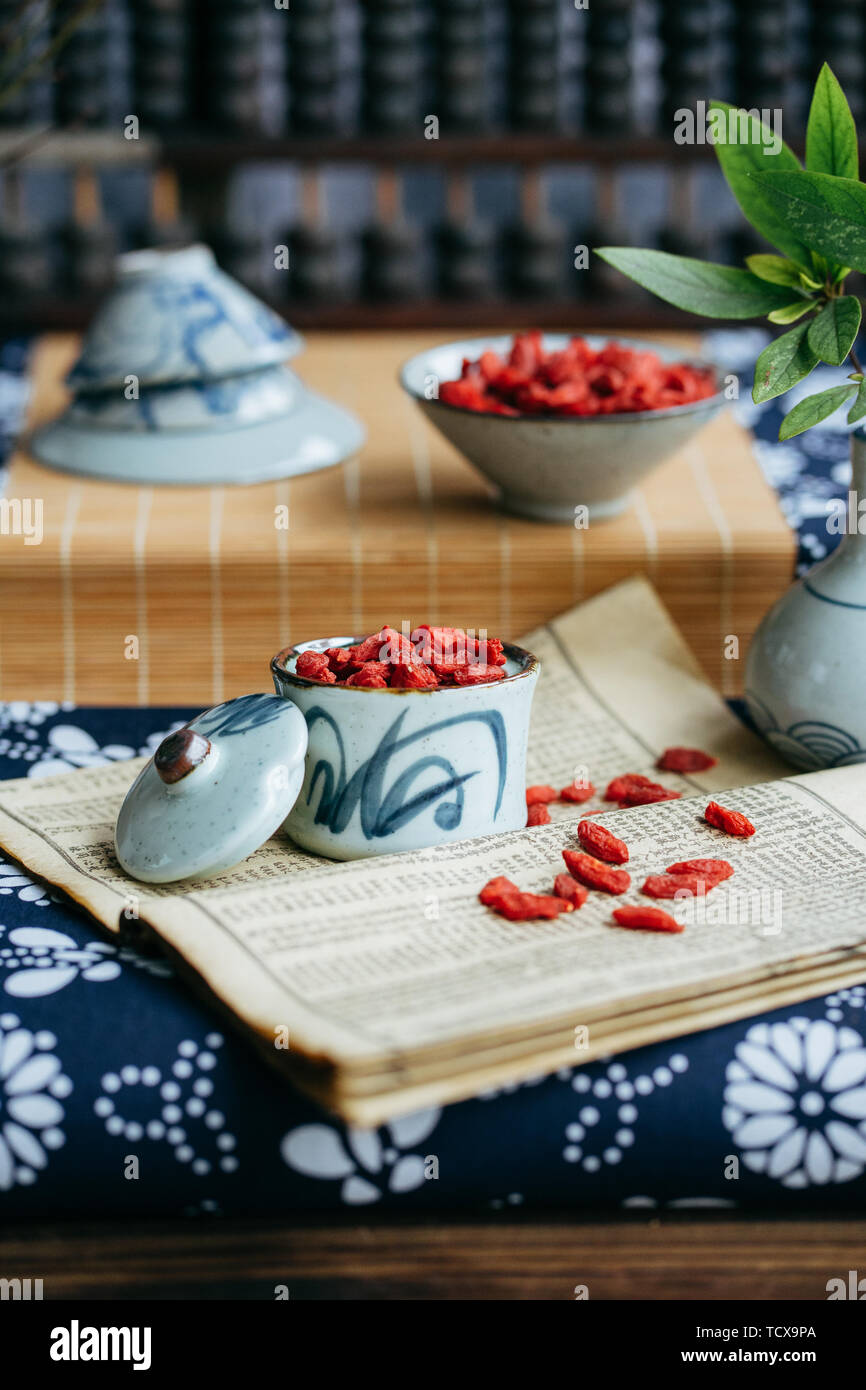 Chinese style red Chinese wolfberry Stock Photo - Alamy