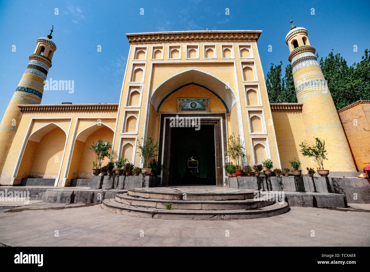 Photographed at the Etigar Mosque in Kashgar, Xinjiang Stock Photo - Alamy