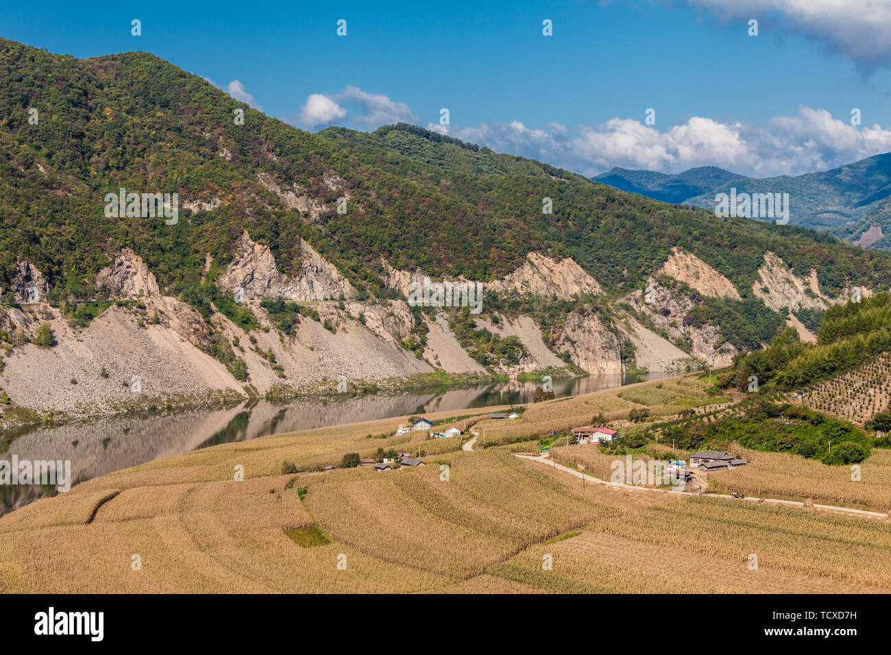 Landscape and landscape scenery of the Yalu River in Ji'an, Jilin ...