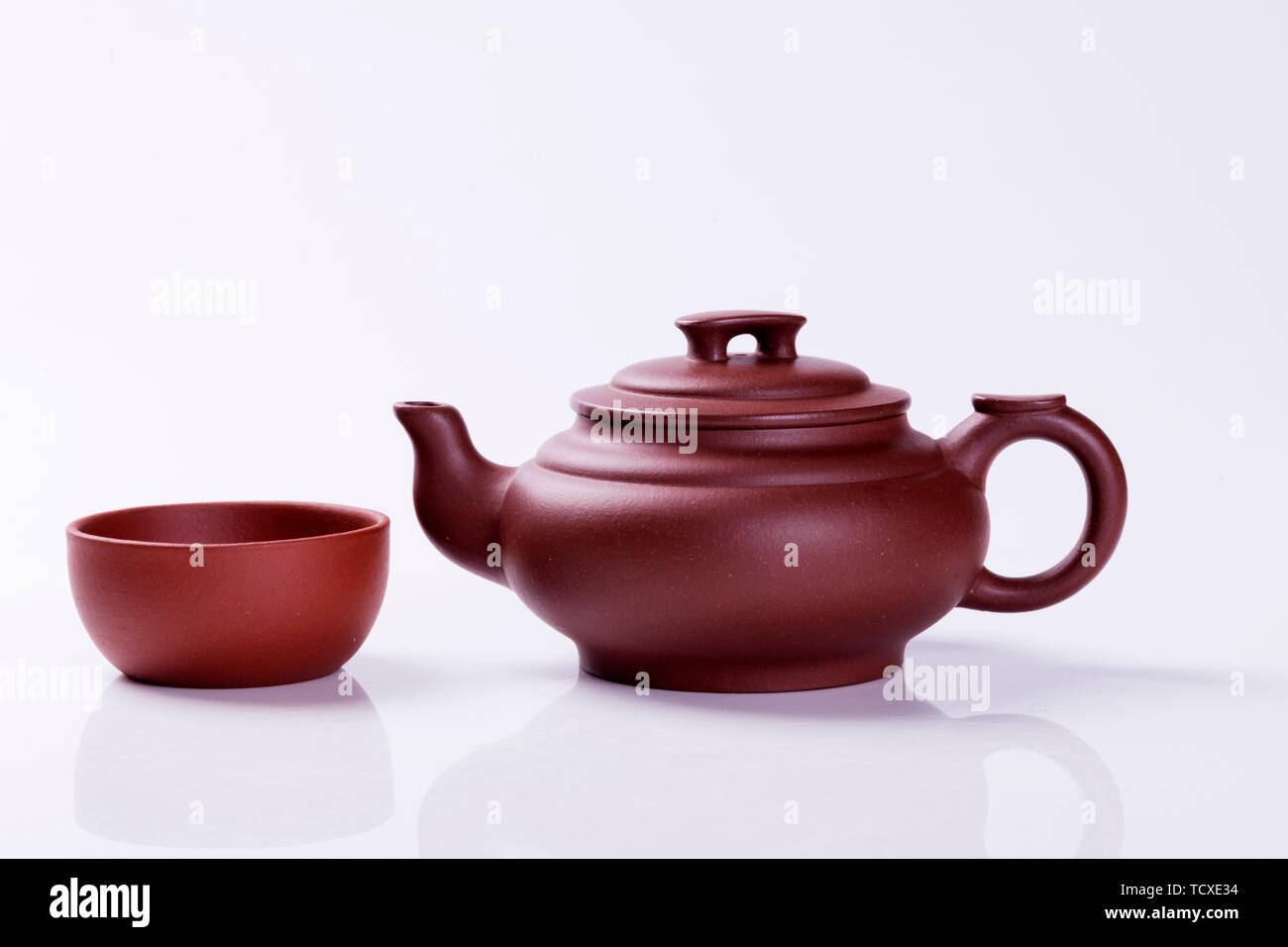 purple sand tea set Stock Photo - Alamy