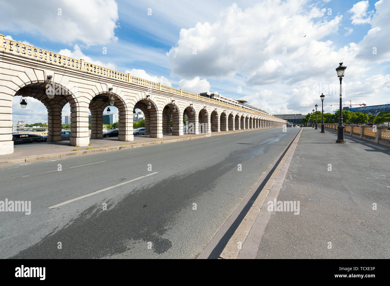 Beshi covered bridge in Paris, France Stock Photo - Alamy