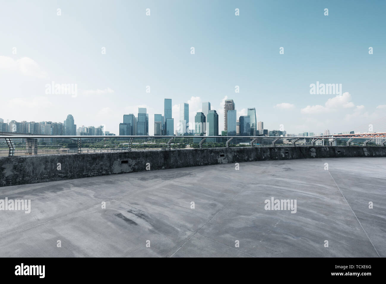 Urban rivers and water hi-res stock photography and images - Alamy