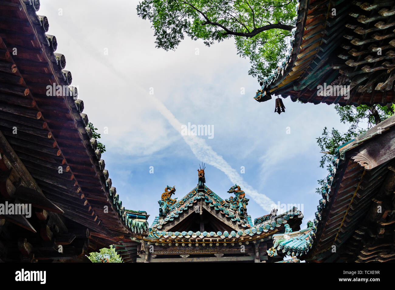 Jin wang temple hi-res stock photography and images - Alamy