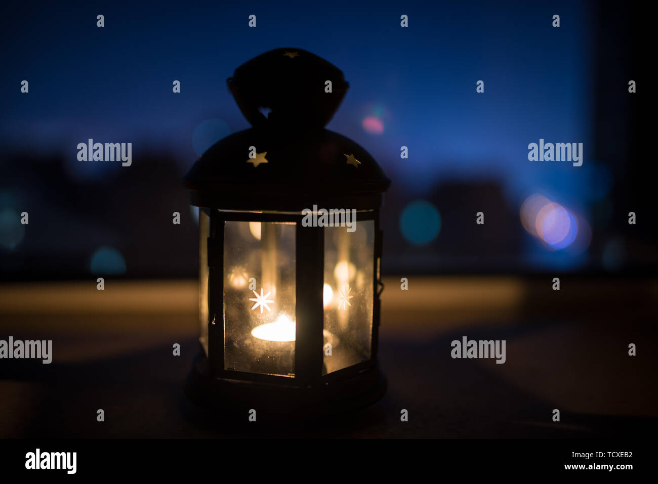 Fire lanterns hi-res stock photography and images - Alamy