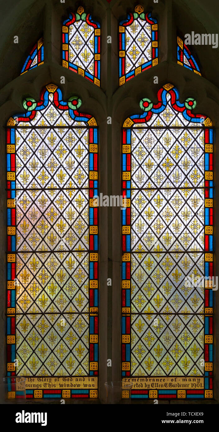 Victorian 19th century decorative patterned stained glass window ...