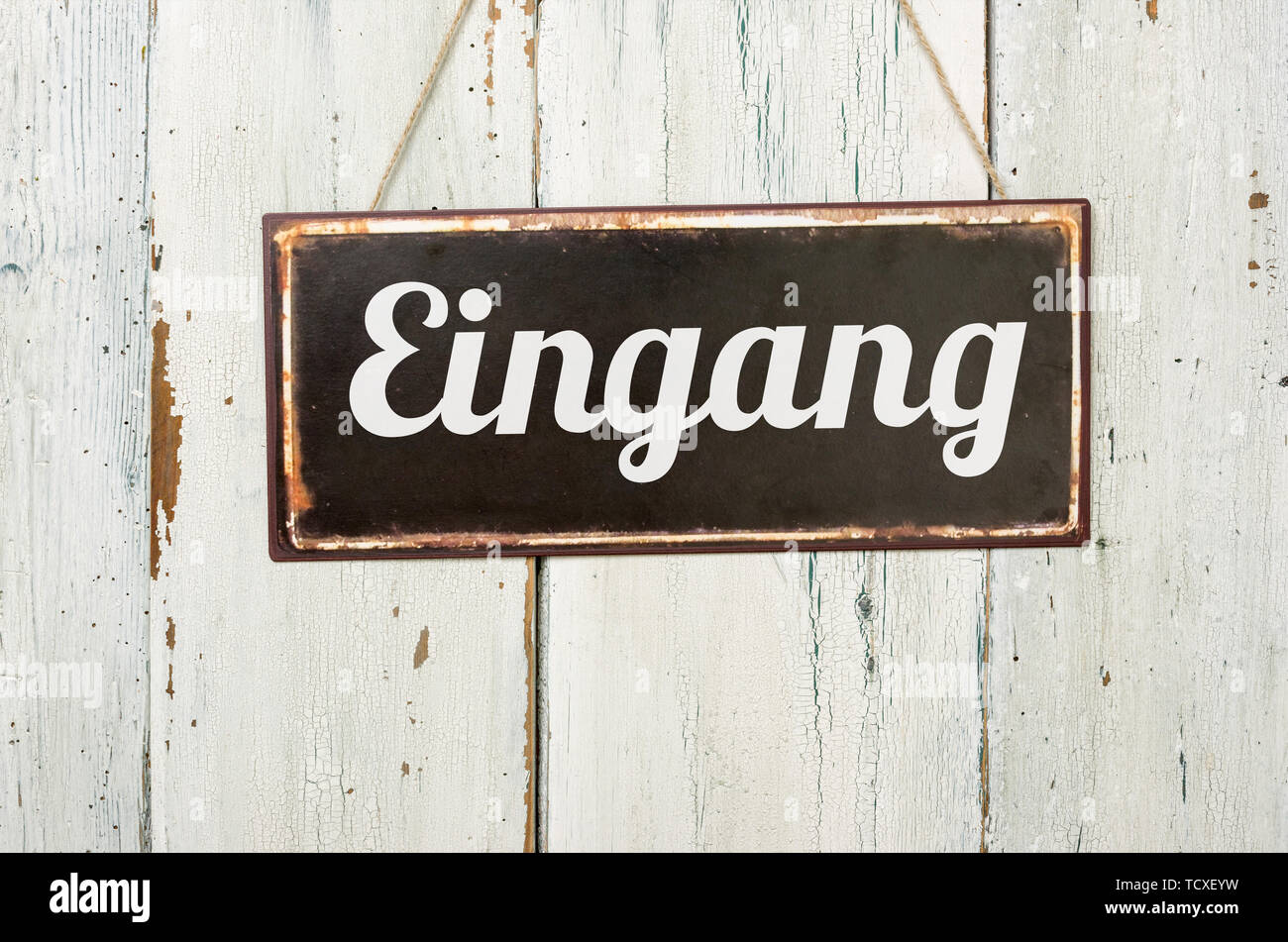 Sign entrance direction entry front hi-res stock photography and images ...