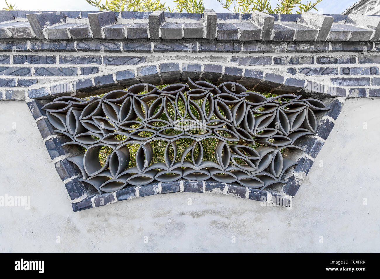 Hollowed out stone hi-res stock photography and images - Alamy