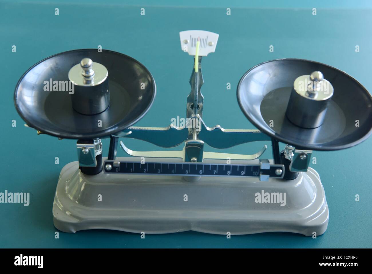 Balance teaching material Stock Photo - Alamy