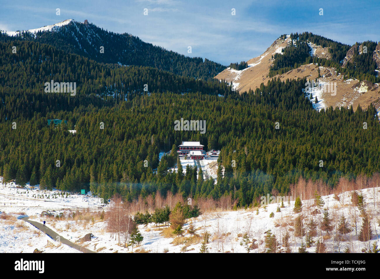 Ancient scenic temples and valleys hi-res stock photography and images ...