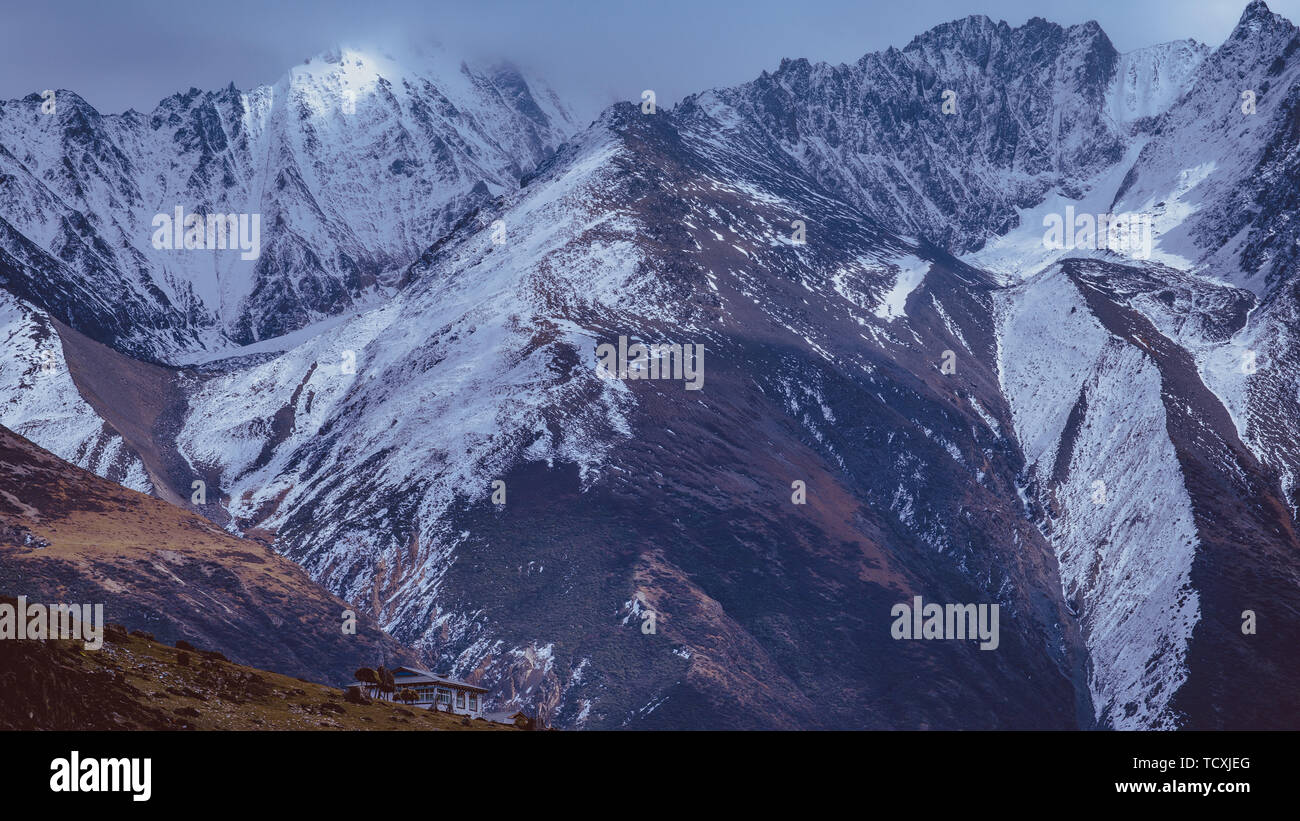 Snow Mountain, Laigu Village, Lianwu, Tibet Stock Photo - Alamy