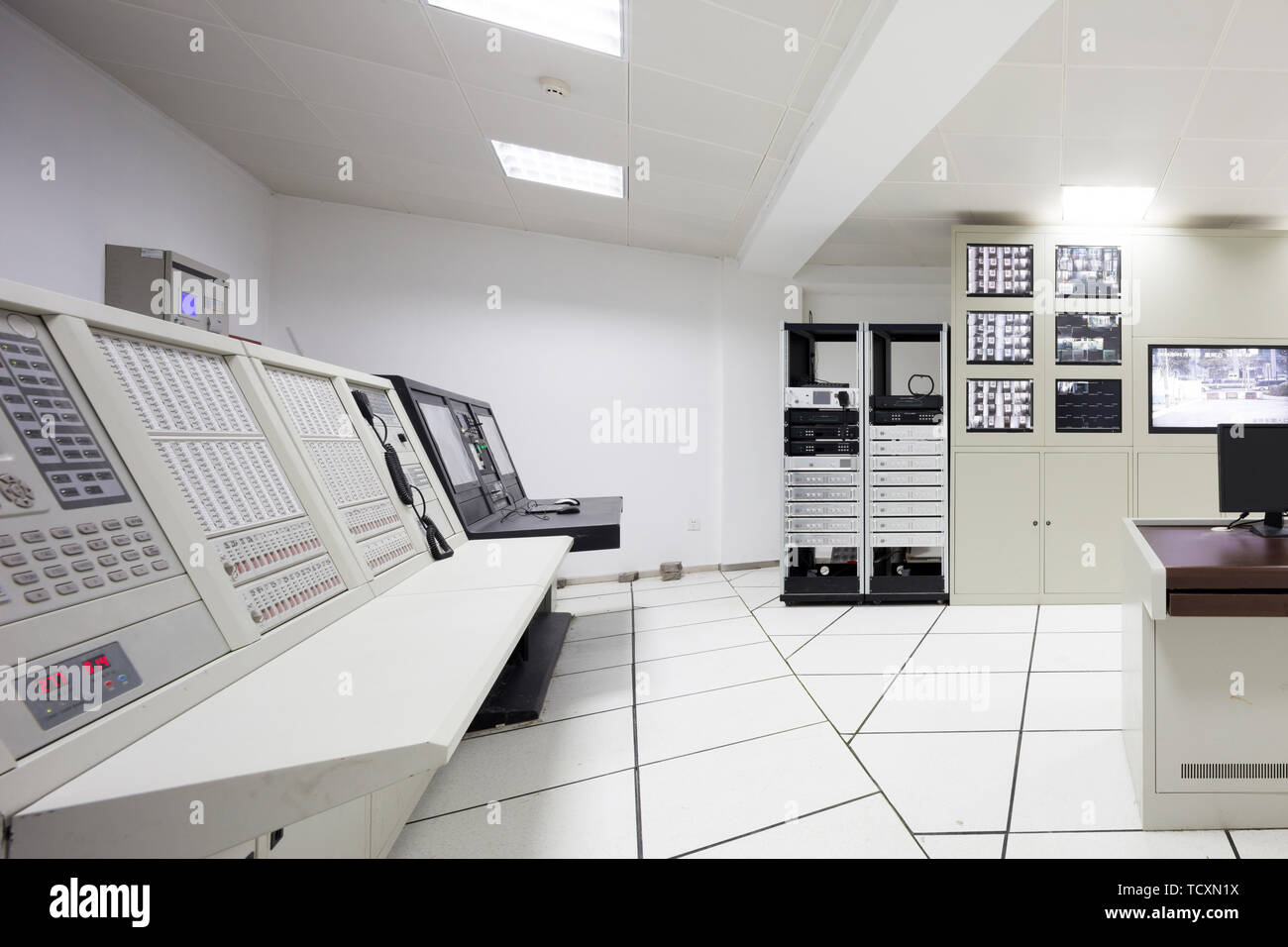Cctv control room hi-res stock photography and images - Alamy