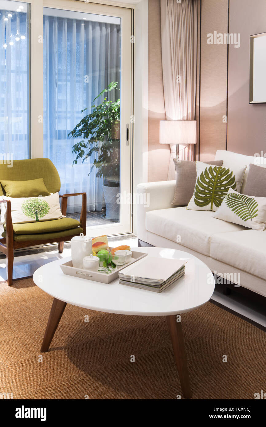 Seats and rooms with chairs with modern tables hi-res stock photography ...