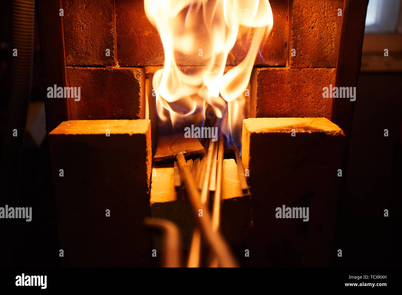 Firing furnace hi-res stock photography and images - Alamy