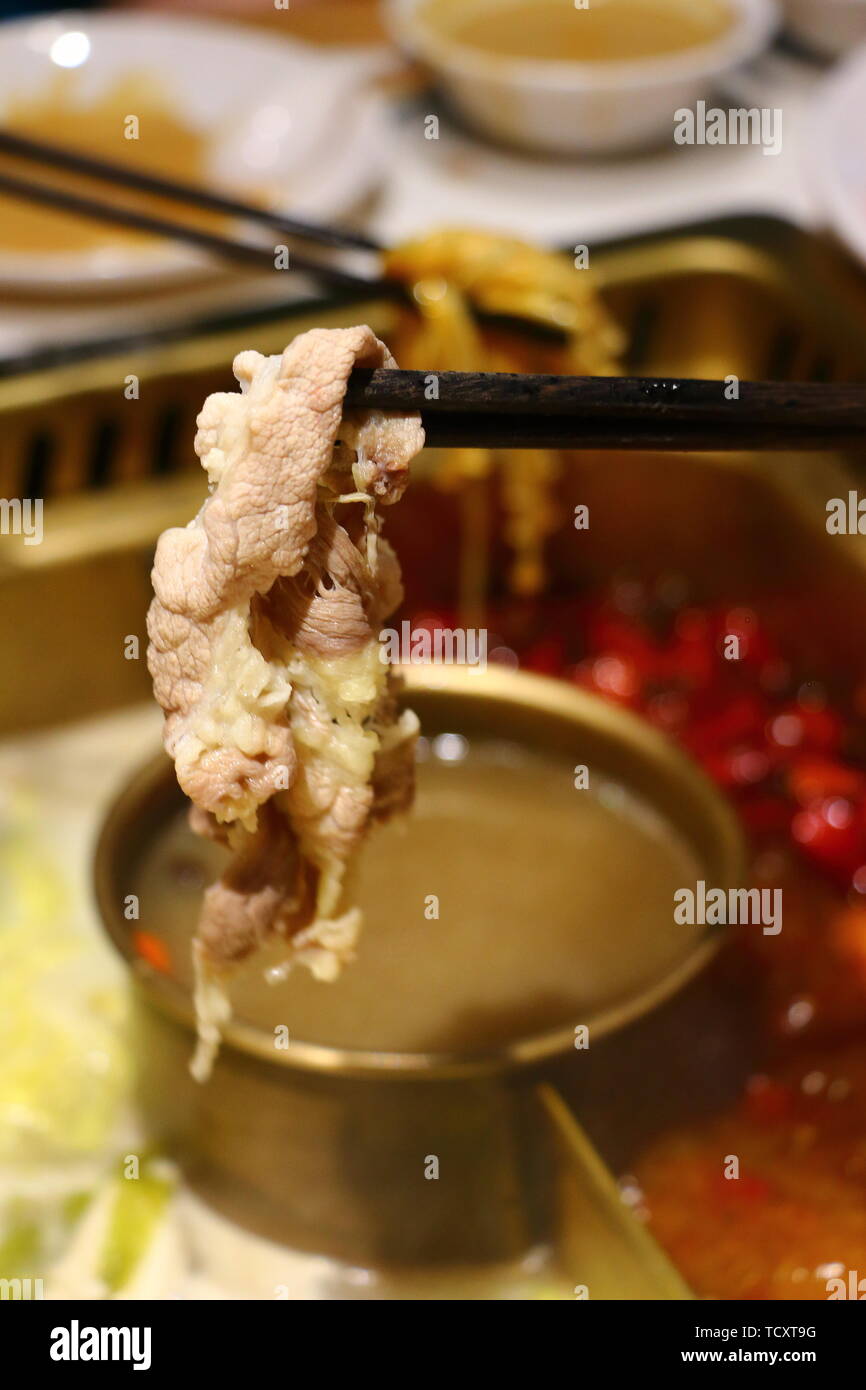 Hot pot, rinse meat Stock Photo - Alamy
