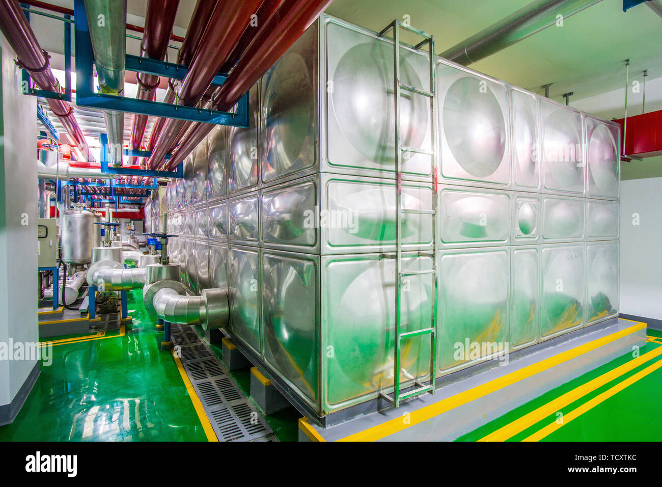 Pressurized water pump room Stock Photo - Alamy