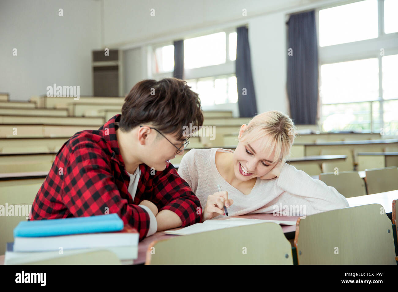 Exchange student china hi-res stock photography and images - Alamy