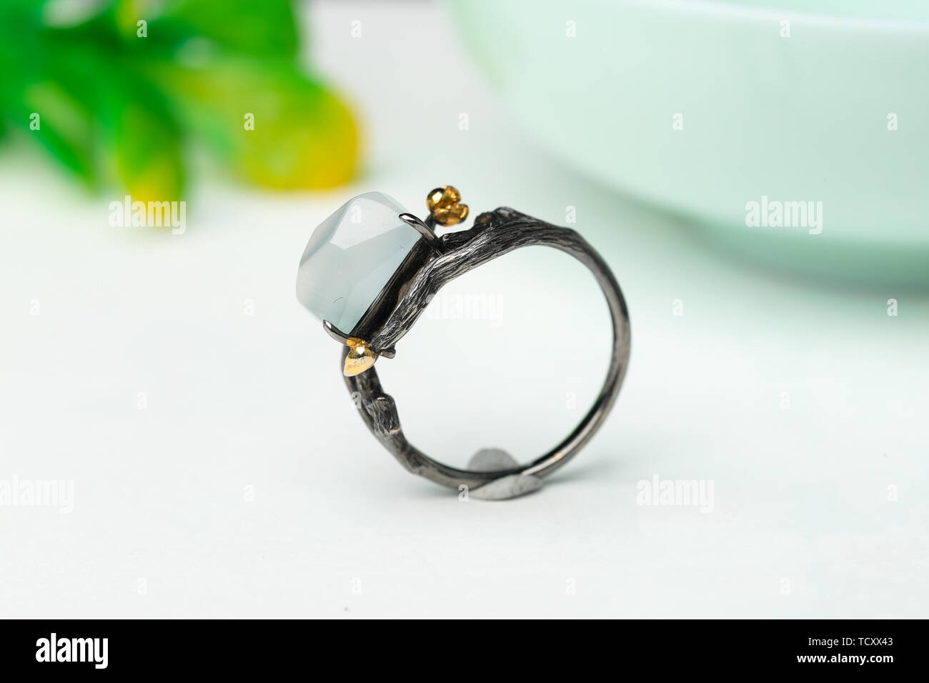 The emerald ring Stock Photo - Alamy