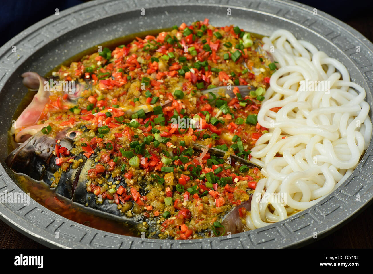 Cleaver fish head hi-res stock photography and images - Alamy