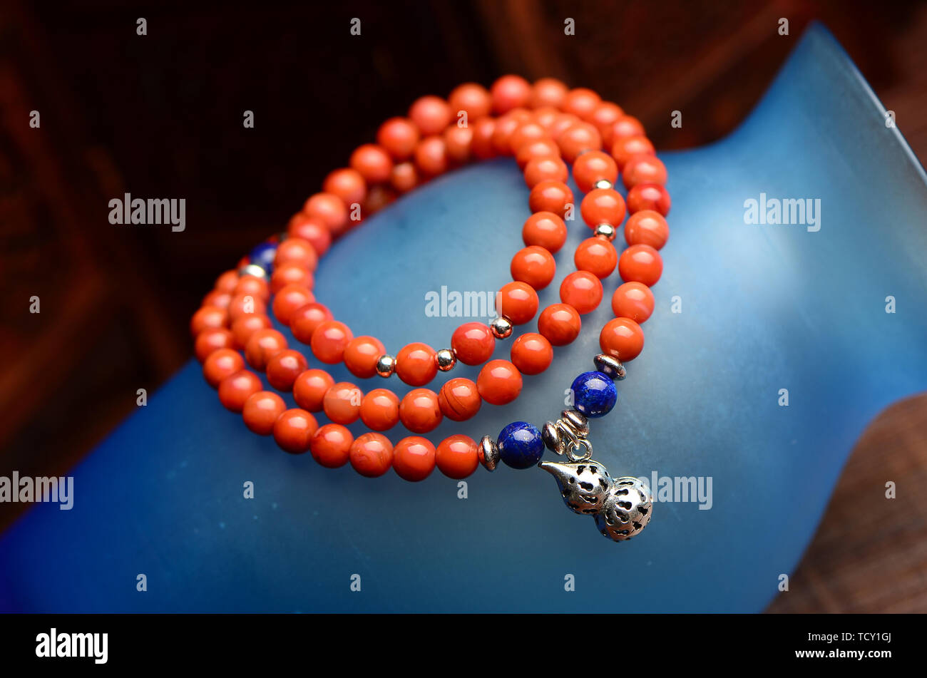 South red agate hi-res stock photography and images - Alamy