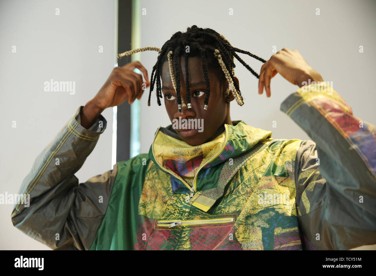 Bethany williams backstage hi-res stock photography and images - Alamy