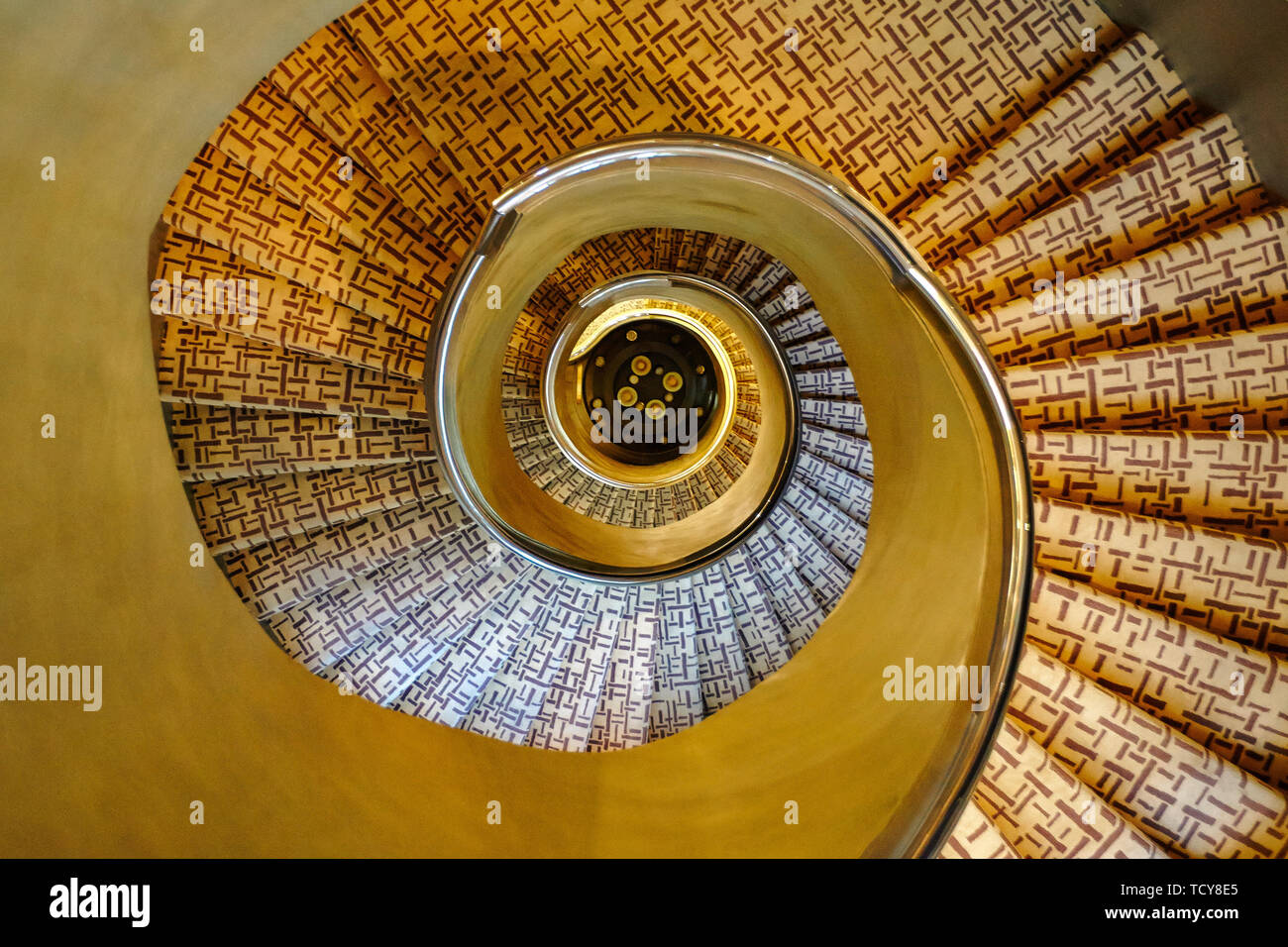 Shanghai indoor rotating staircase Stock Photo - Alamy