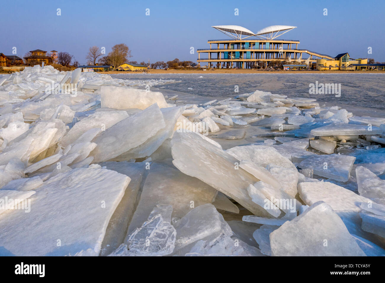 Xingkai lake and sino russian border lakes hi-res stock photography and ...
