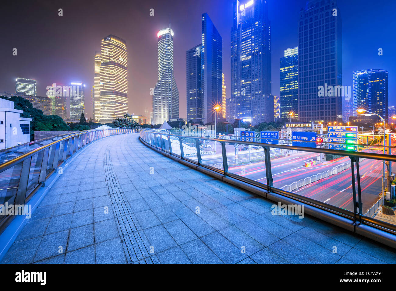 Shanghai Bund Lujiazui Urban Scenery Summer Night View HD Picture Stock ...