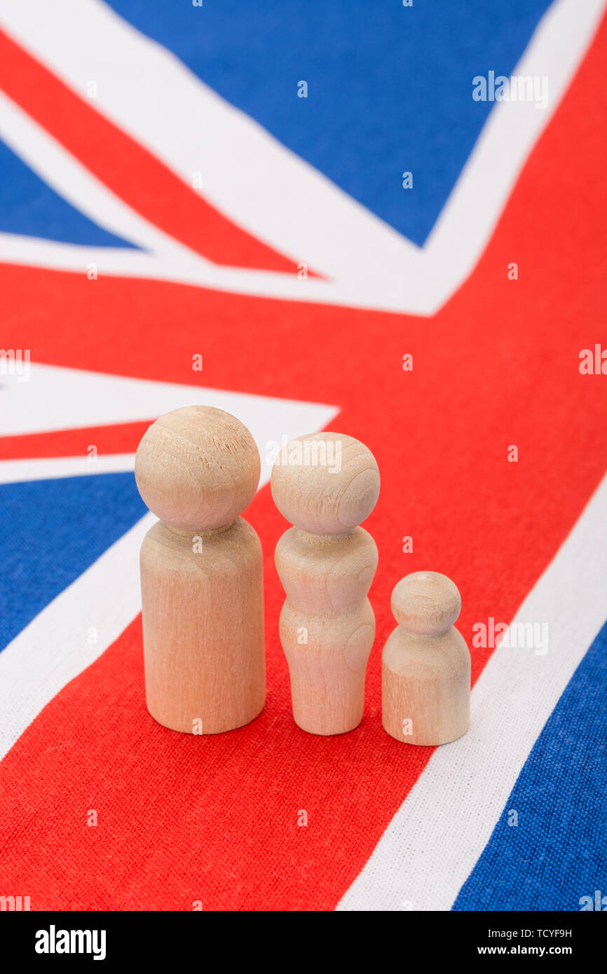 Average british family metaphor hi-res stock photography and images - Alamy