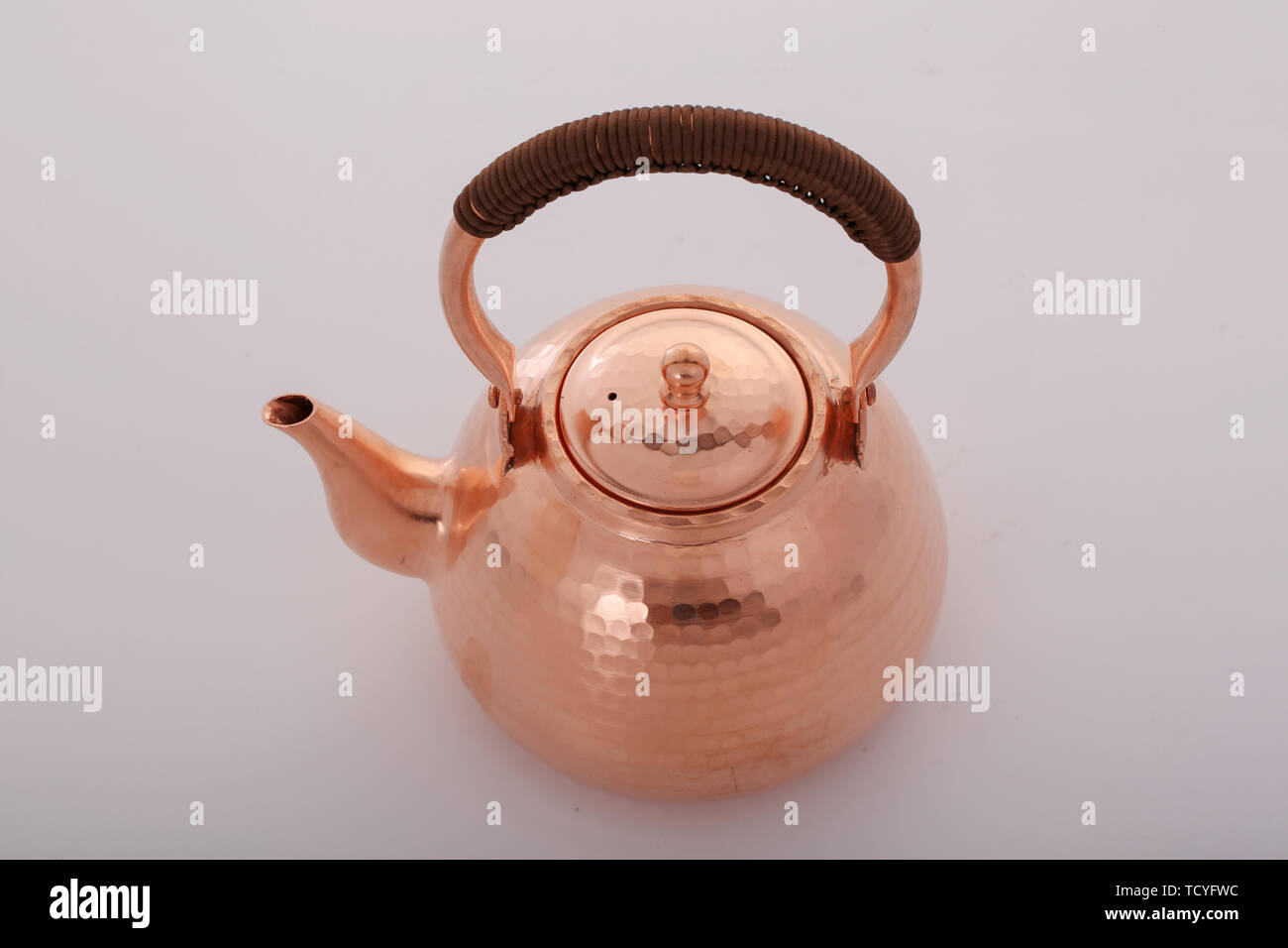Copper bottom pot hi-res stock photography and images - Alamy