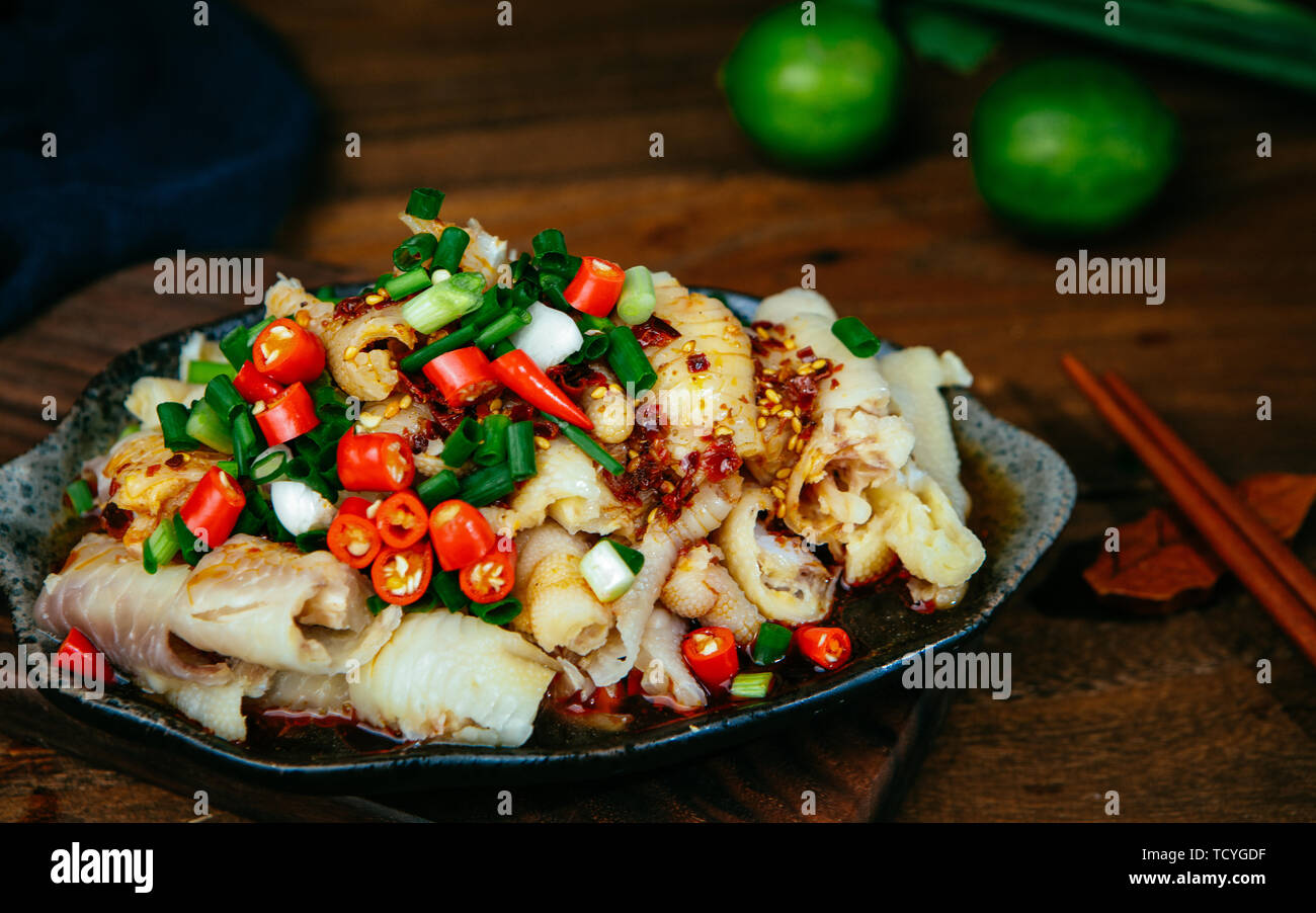 Boneless phoenix claws hi-res stock photography and images - Alamy