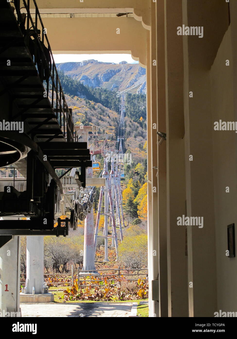 Shika snow mountain cable car Stock Photo - Alamy