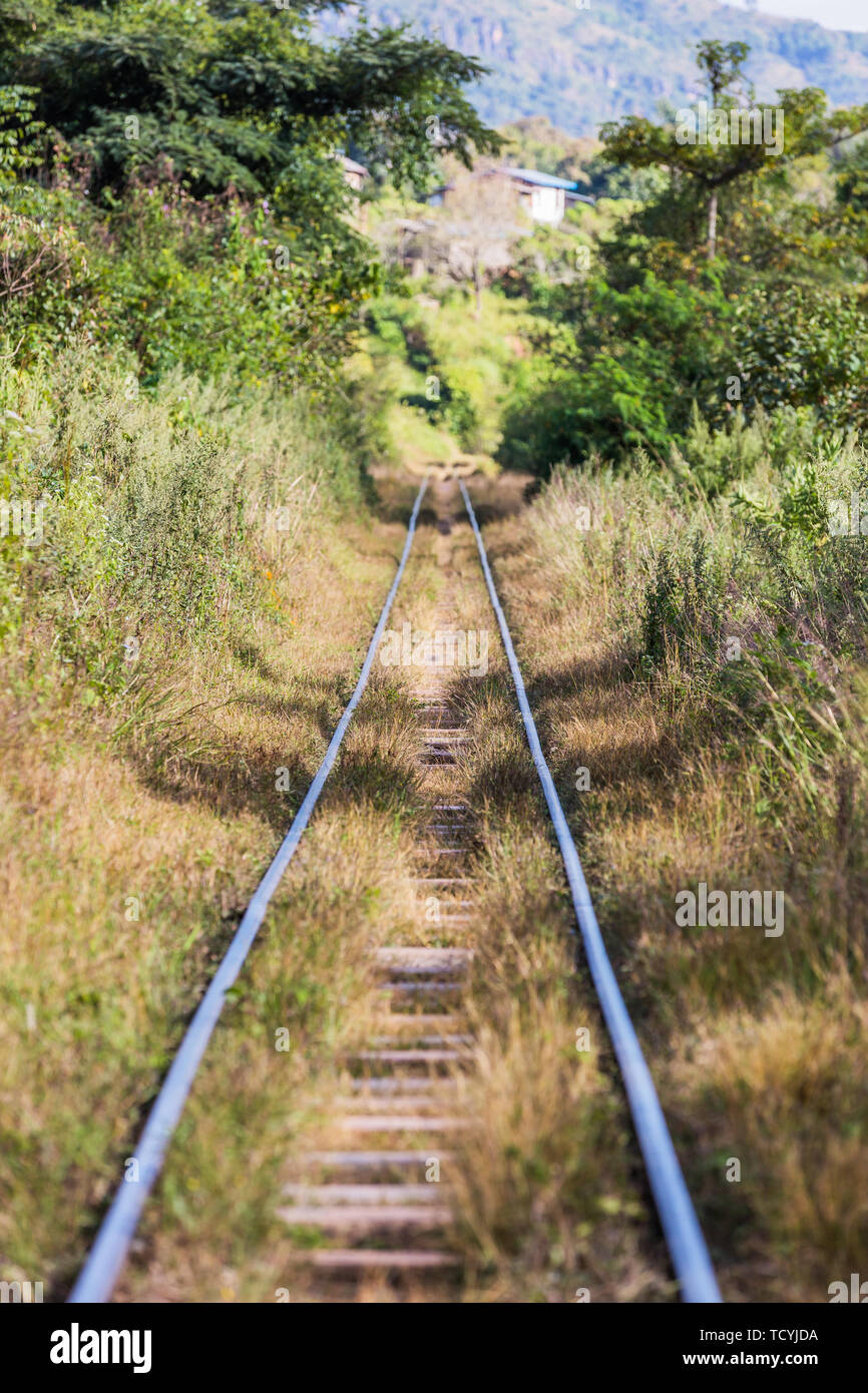 Myanmar railroad hi-res stock photography and images - Alamy