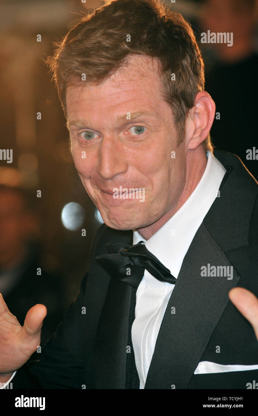 Jason flemyng benjamin button hi-res stock photography and images - Alamy