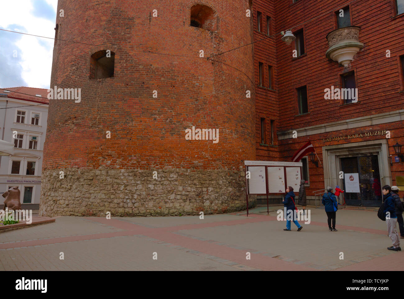 War museum hi-res stock photography and images - Alamy