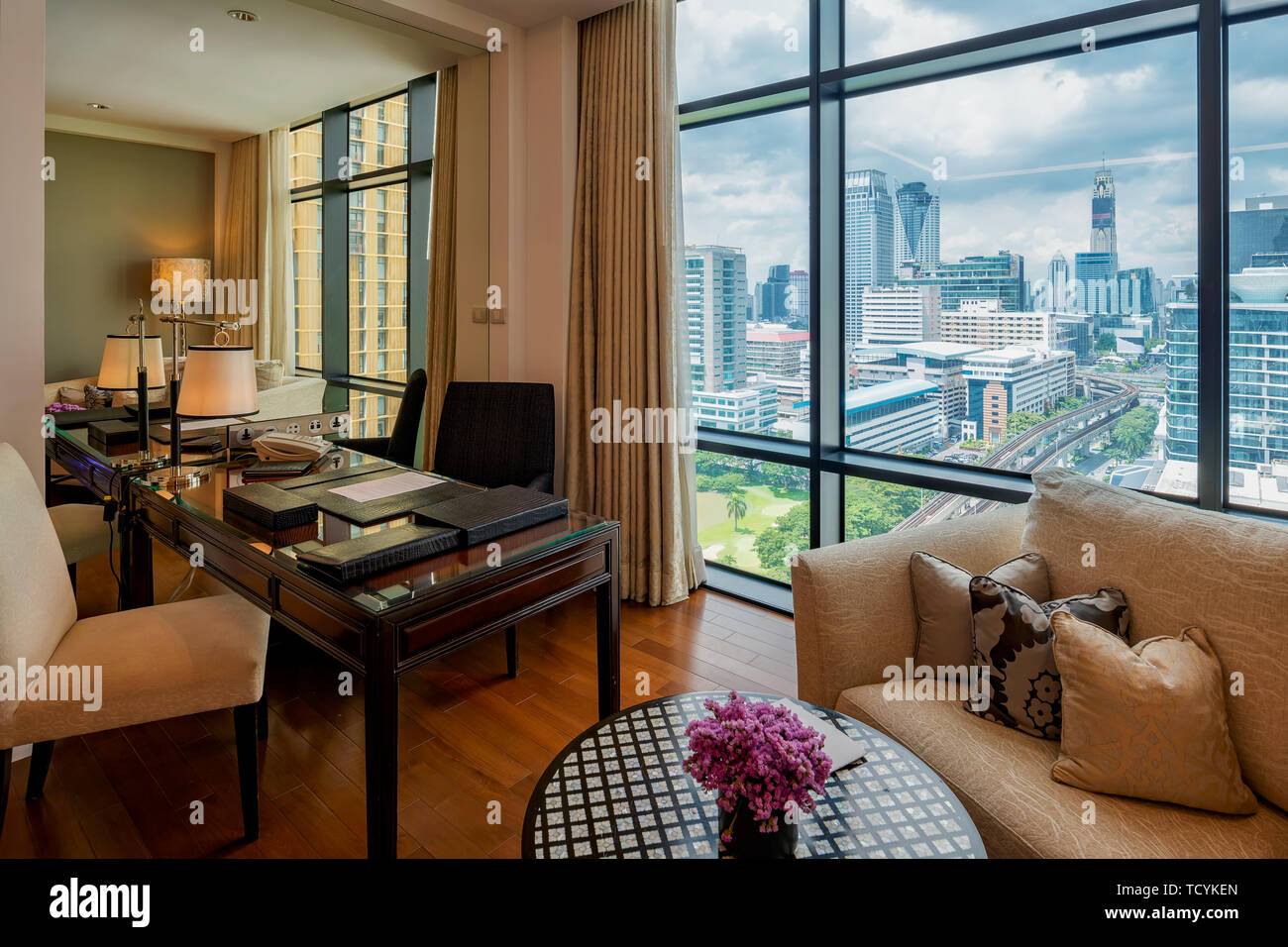Inside view of luxury hotel in Bangkok, Thailand Stock Photo - Alamy