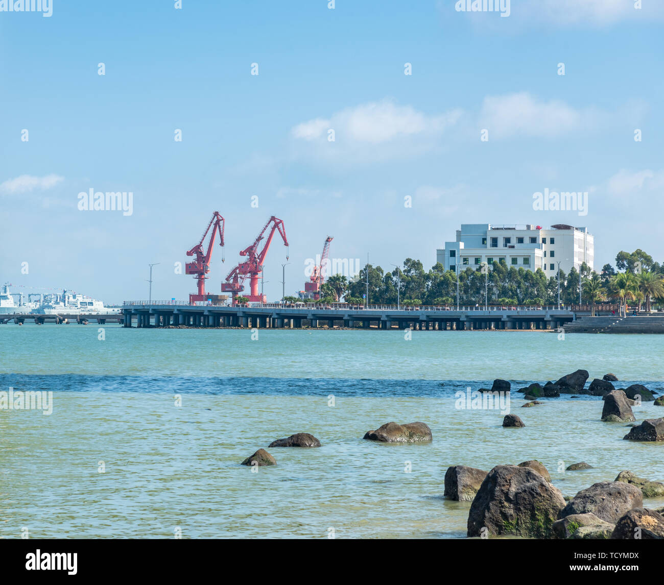 Zhanjiang port ship hi-res stock photography and images - Alamy