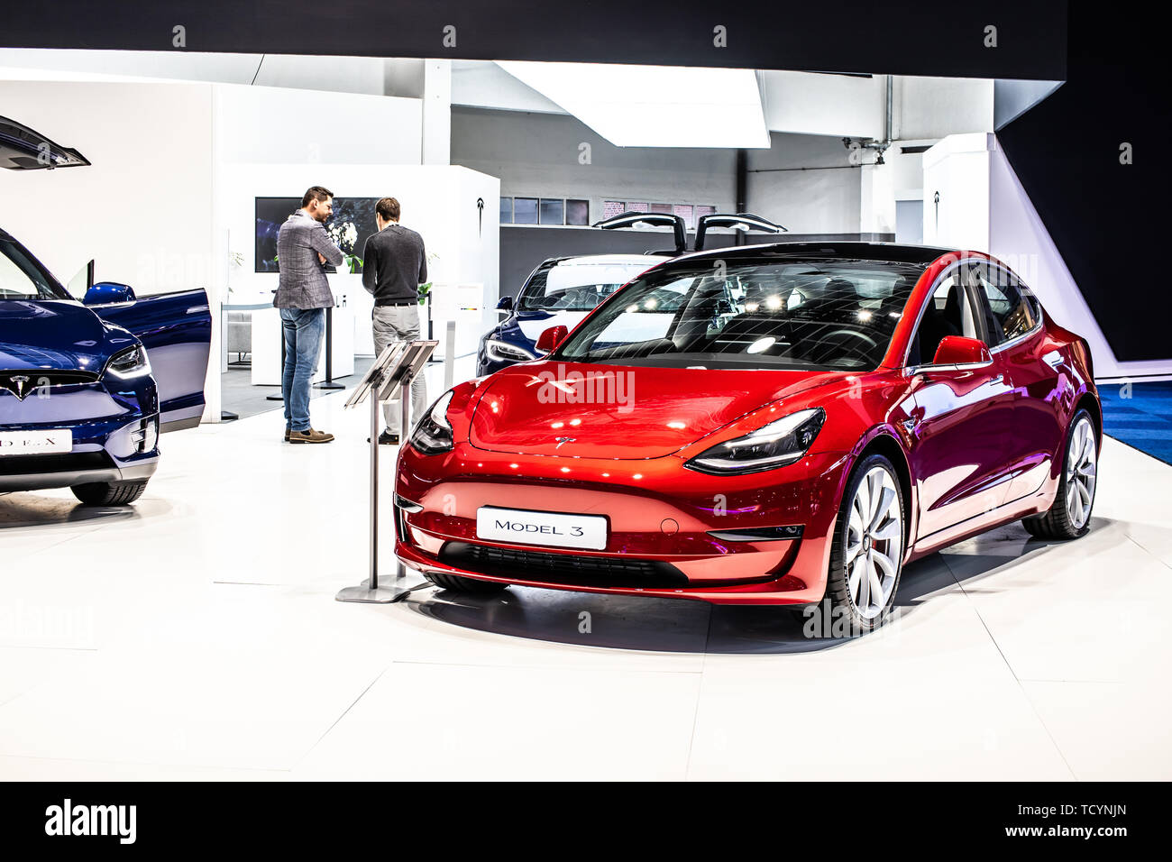 Tesla model 3 red hi-res stock photography and images - Alamy