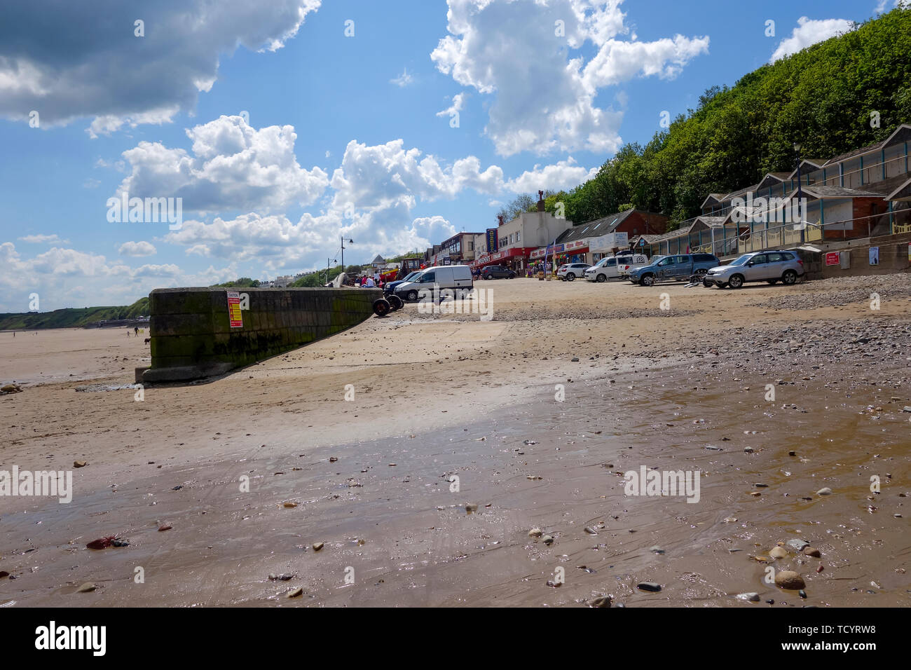 Filey yorkshire uk coble landing hi-res stock photography and images ...