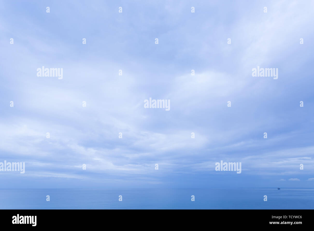 Baby blue sky with clouds hi-res stock photography and images - Alamy