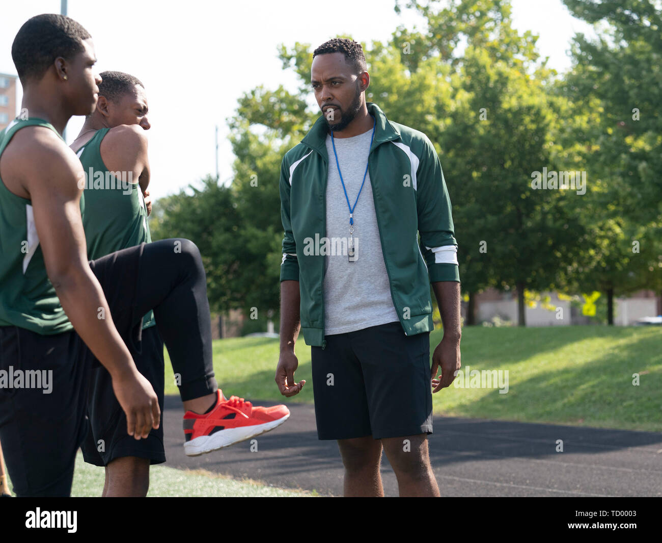 THE CHI, Levenix Riddle (center), 'A Leg Up', (Season 2, ep. 206, aired ...