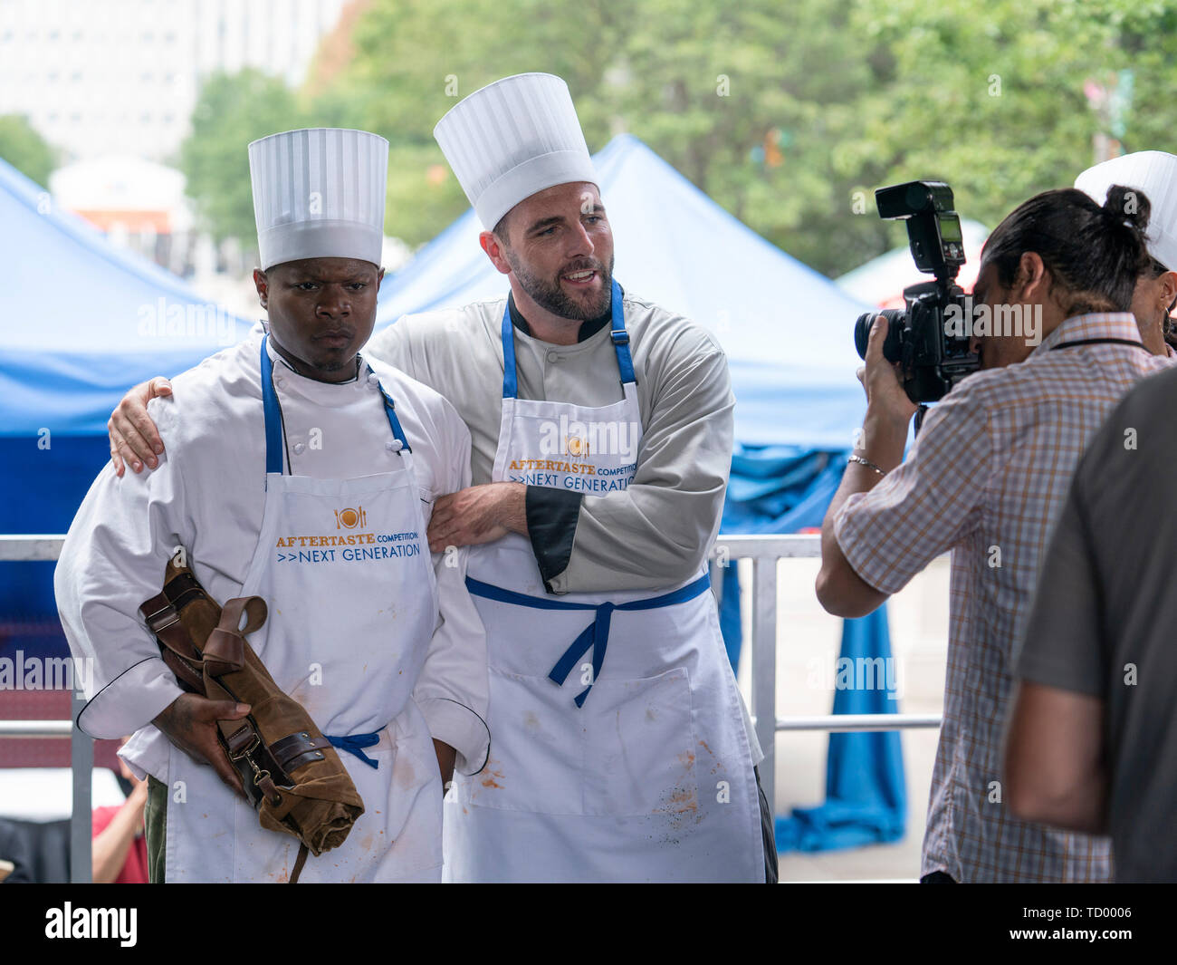 THE CHI, from left: Jason Mitchell, Mickey O' Sullivan, 'A Leg Up ...
