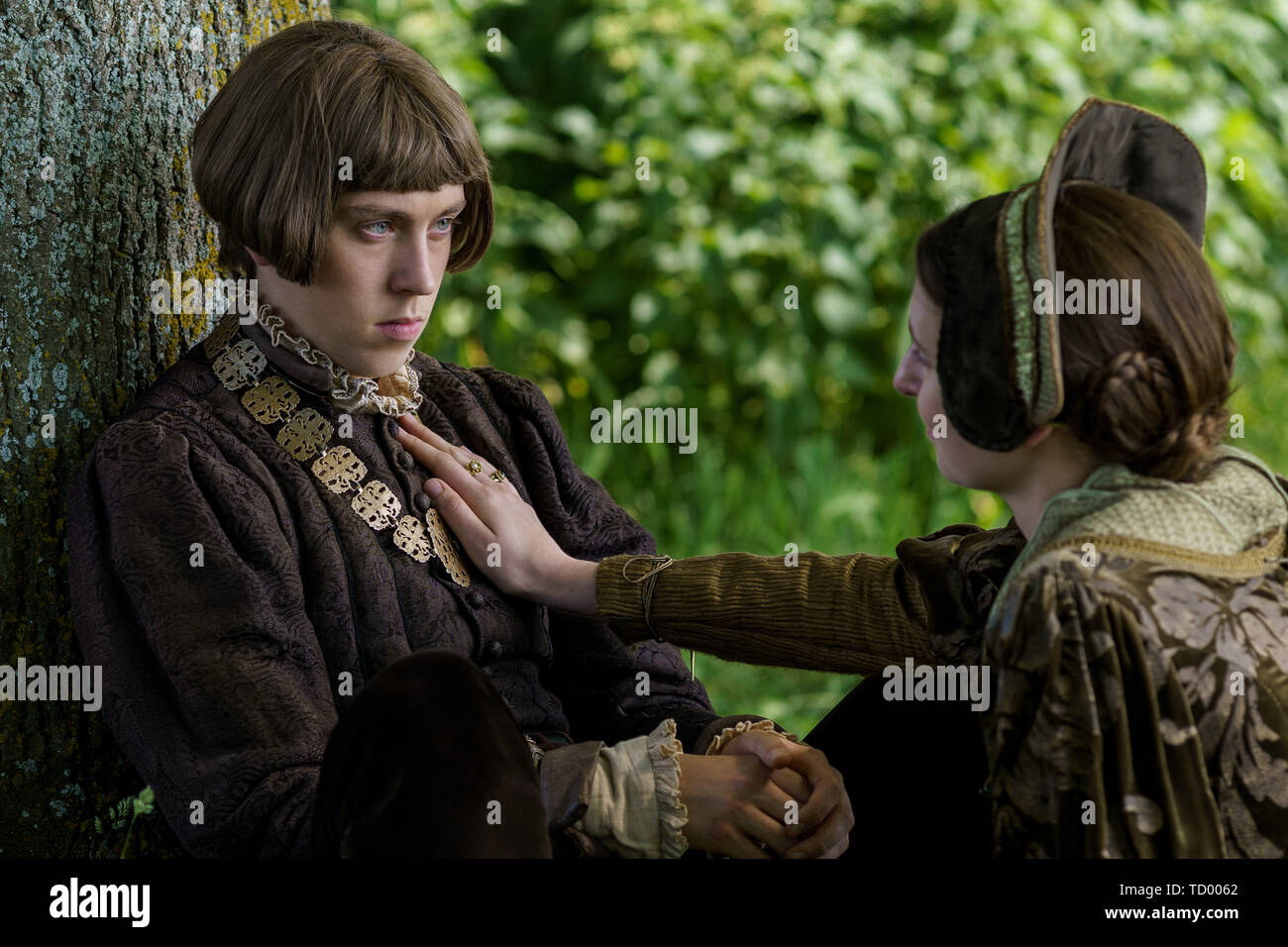 THE SPANISH PRINCESS, from left: Angus Imrie, Laura Carmichael (back to ...