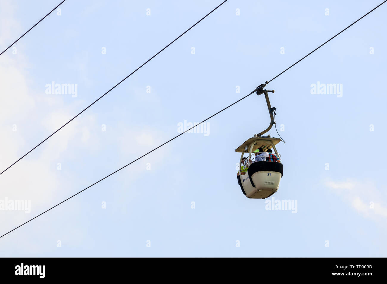 Hainan island cable car hi-res stock photography and images - Alamy