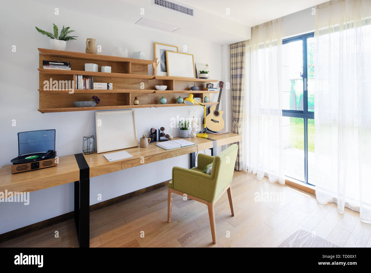 Modern family with modern chairs and windows hi-res stock photography ...