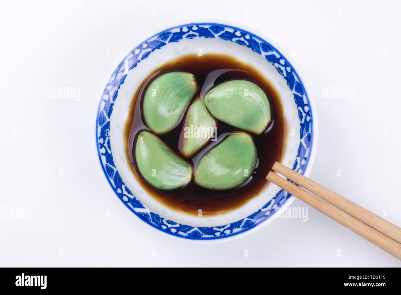 Garlic valves hi-res stock photography and images - Alamy