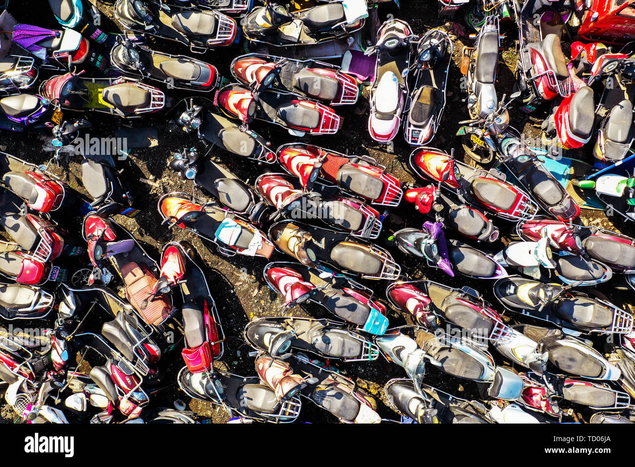 Garbage backstage hi-res stock photography and images - Alamy