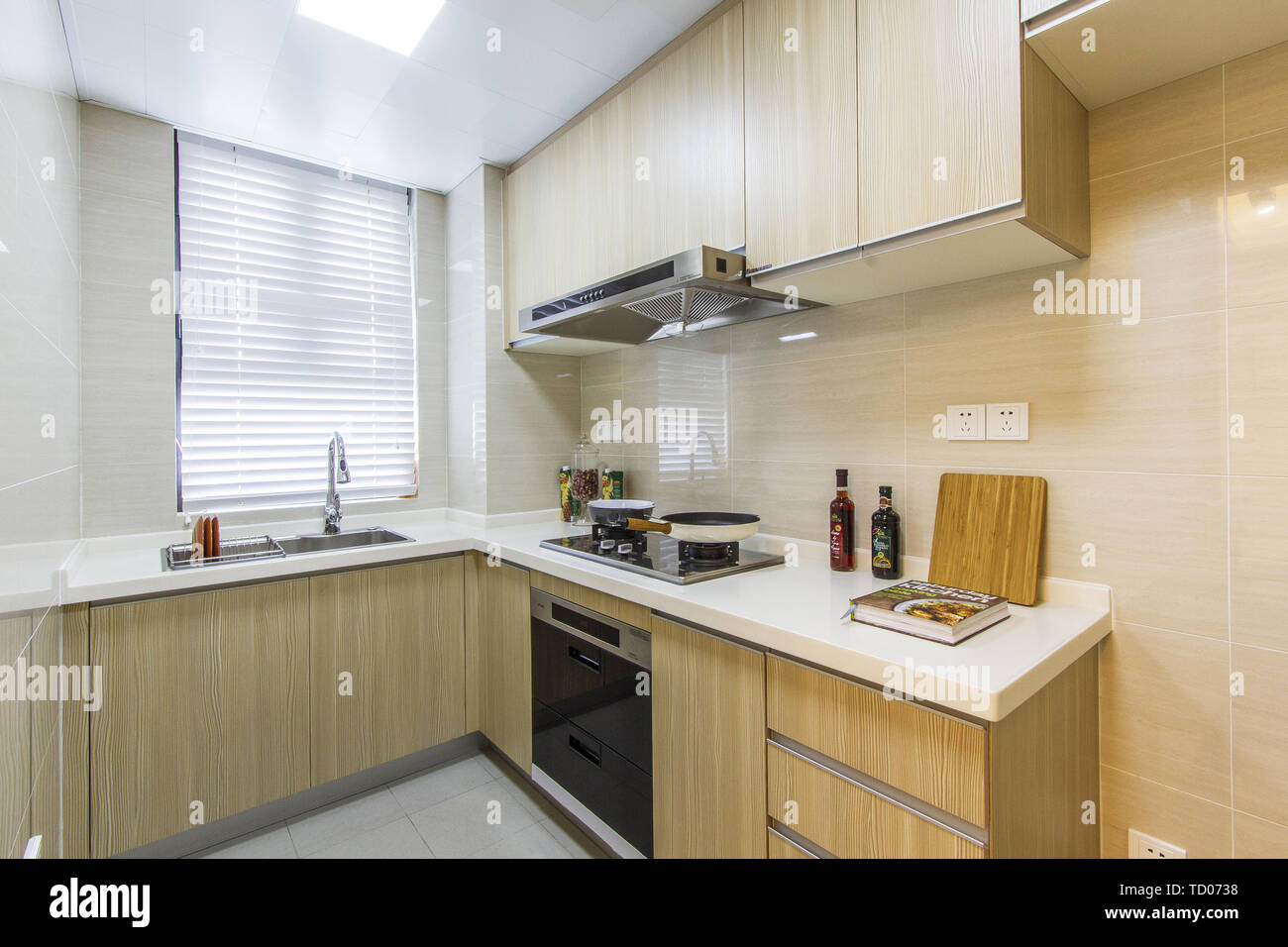 Kitchen interior decoration, interior design, as a delicious kitchen to ...