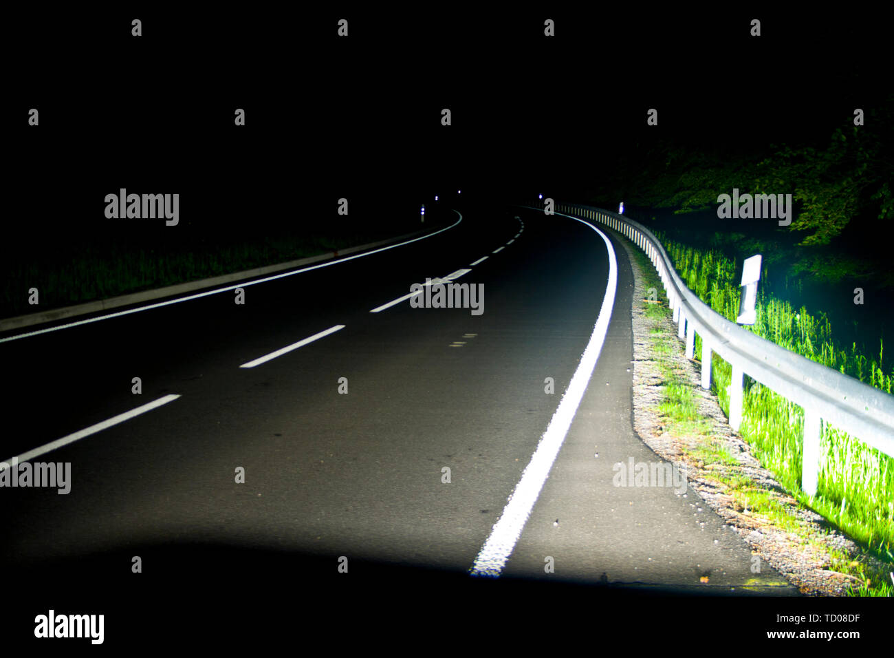 Night street light motorway High Resolution Stock Photography and ...